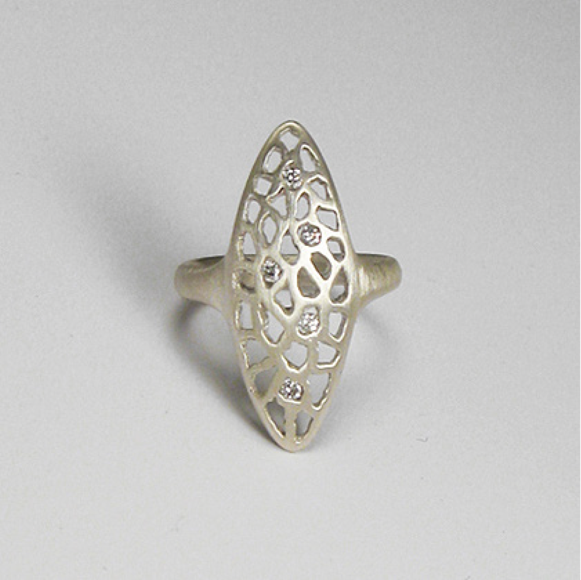 Sterling Silver + Diamond 'Lacy Leaf' Ring – Maker + Muse